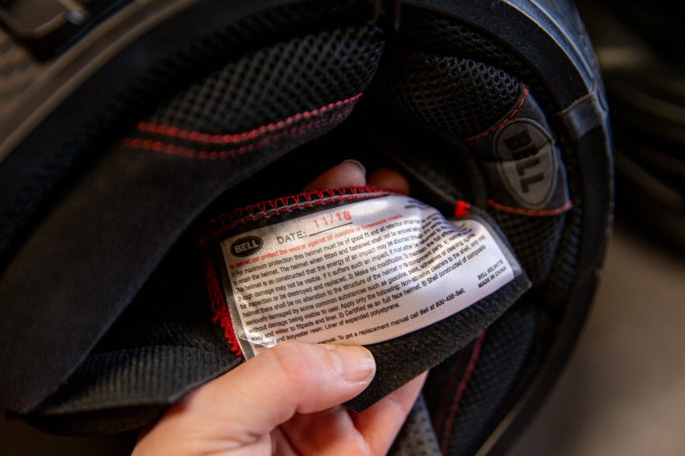 Do Motorcycle Helmets Have An Expiration Date 